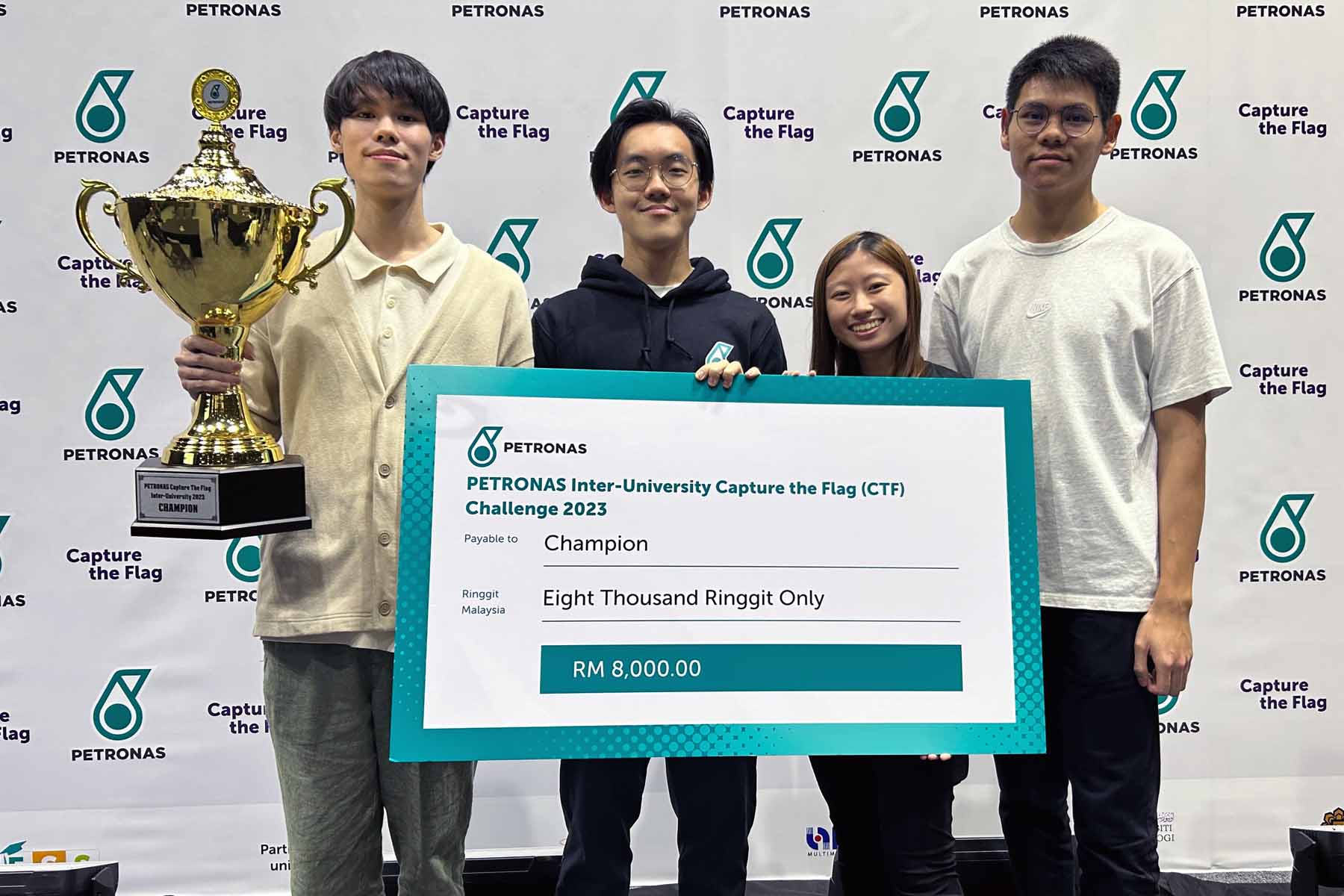 APU Cyber Security Teams Top the Charts at PETRONAS CTF 2023 | APU